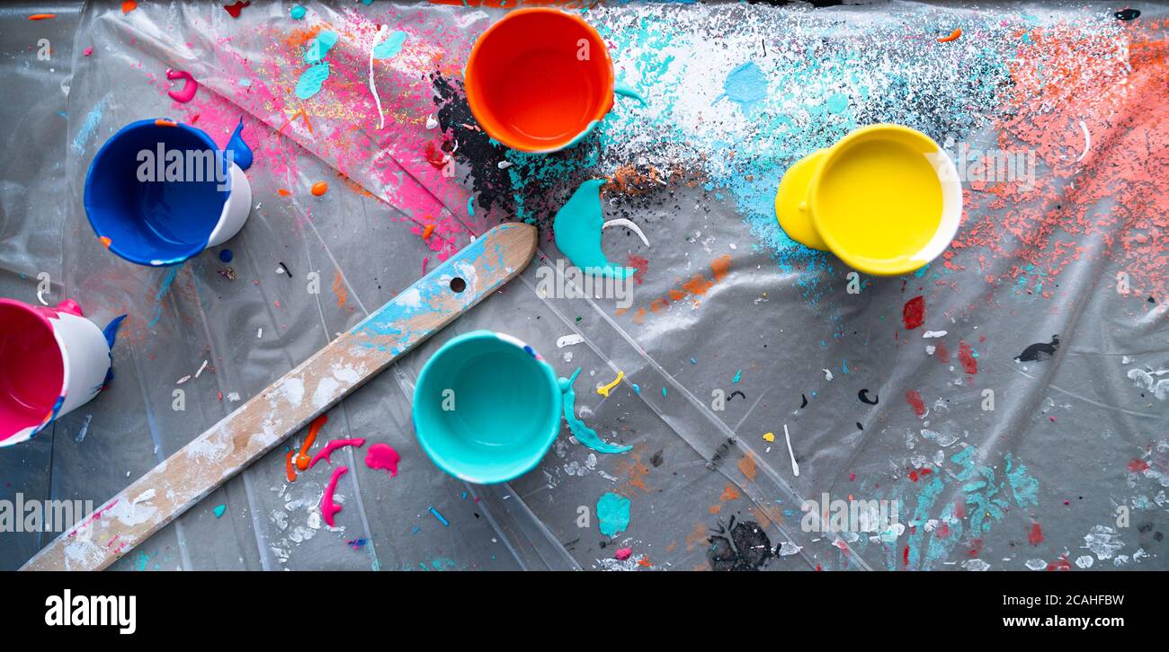 Spilled Paint Can High Resolution Stock Photography and Images - Alamy