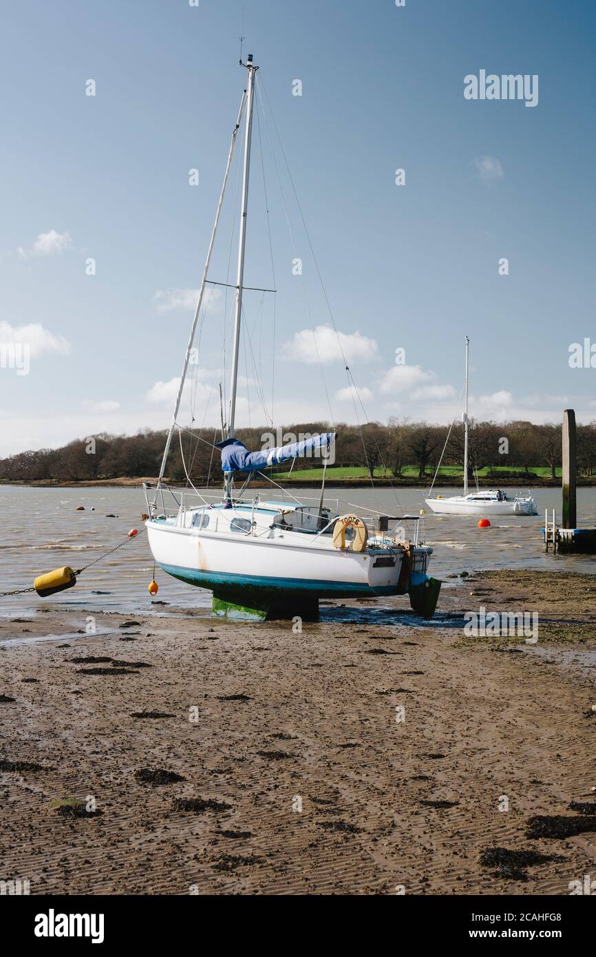 Dell quay hi-res stock photography and images - Alamy