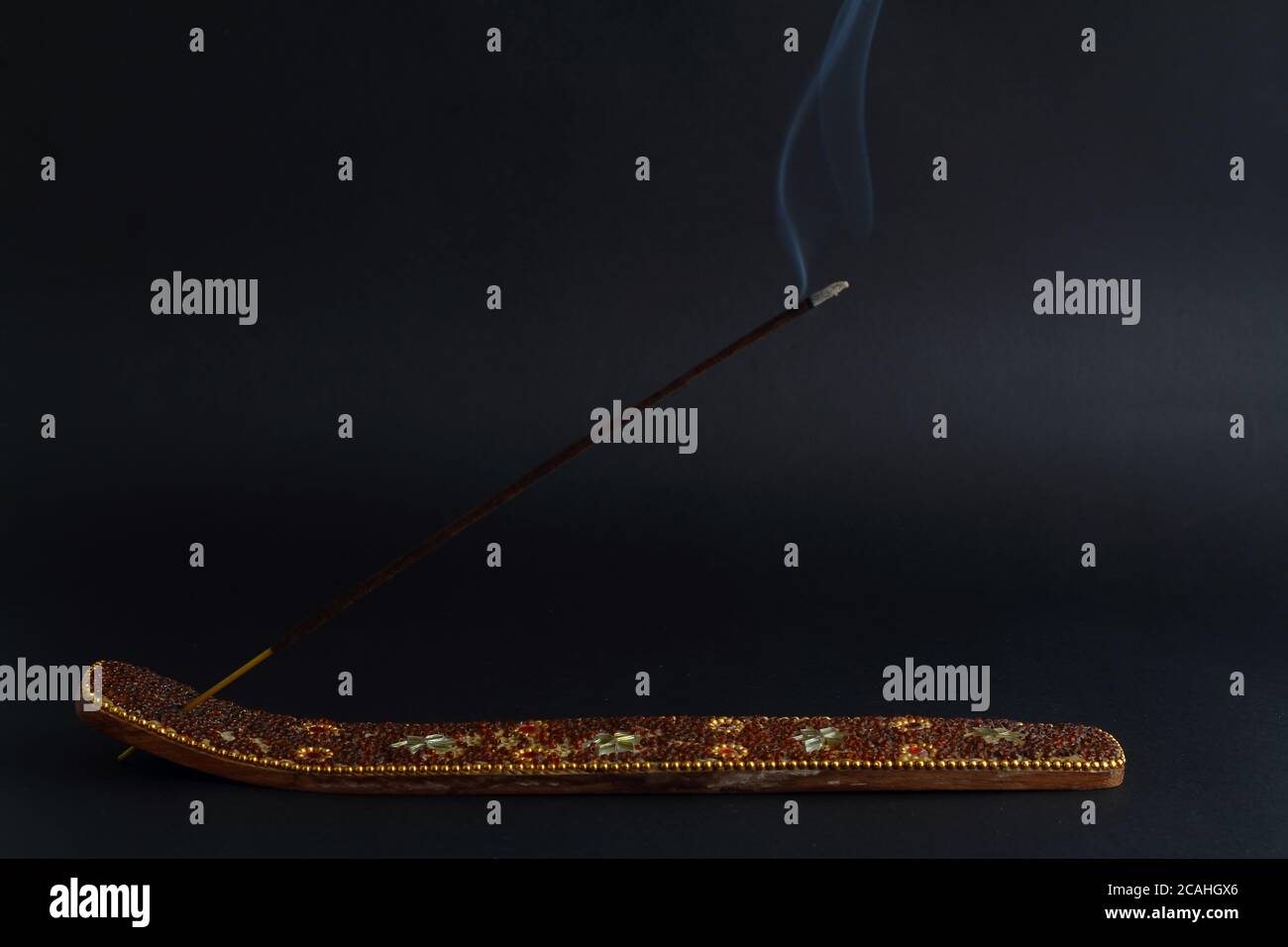 Curve aroma stick smoke hi-res stock photography and images - Alamy