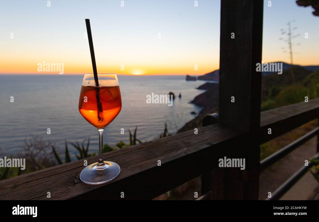Spritz sunset hi-res stock photography and images - Alamy