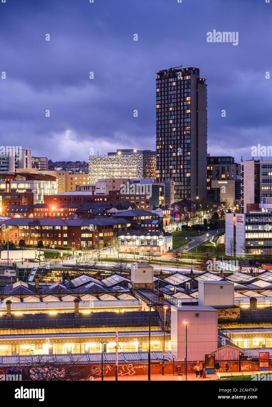 Sheffield buildings at night hi-res stock photography and images - Alamy
