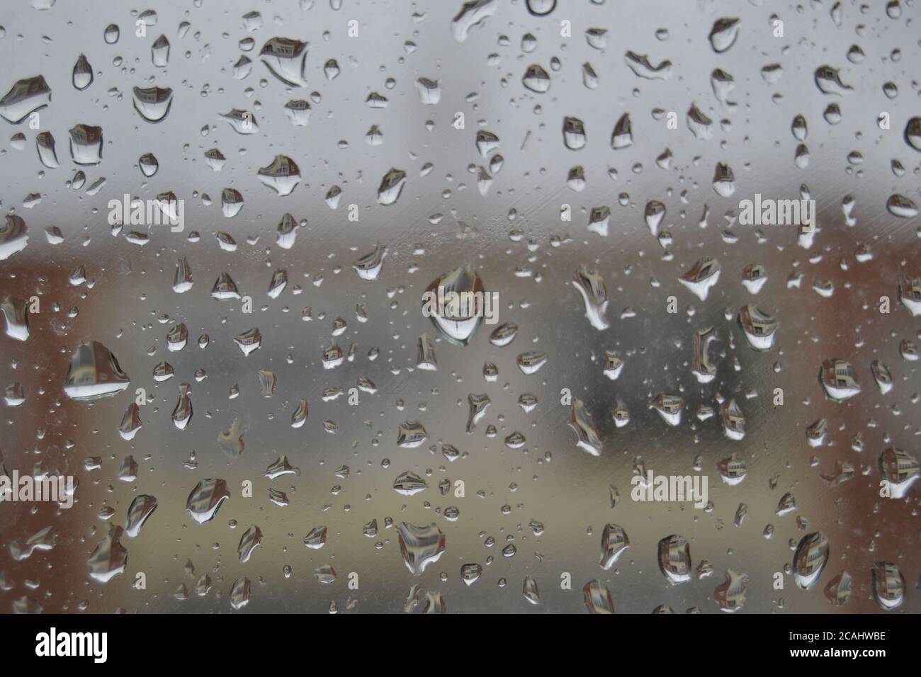 Real rain drops hi-res stock photography and images - Alamy