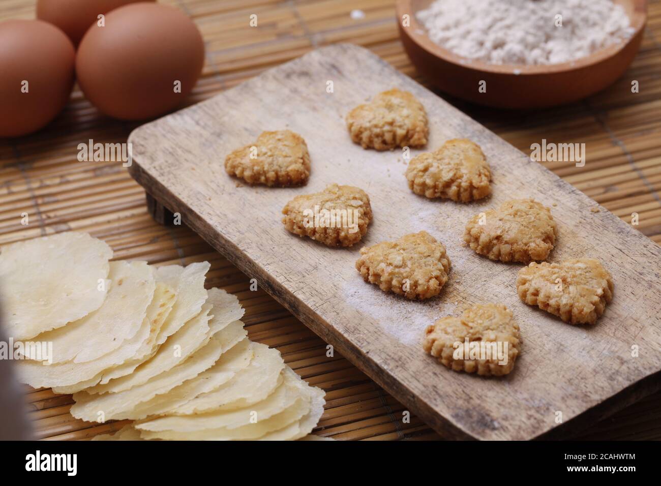 Emping melinjo hi-res stock photography and images - Alamy