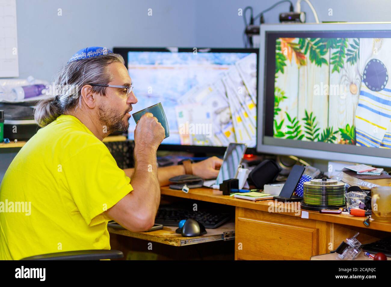 Photography creative occupation design studio working with new project ...