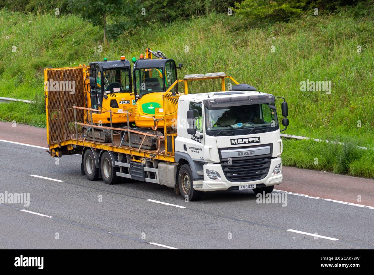 Plant hire lorry hi-res stock photography and images - Alamy