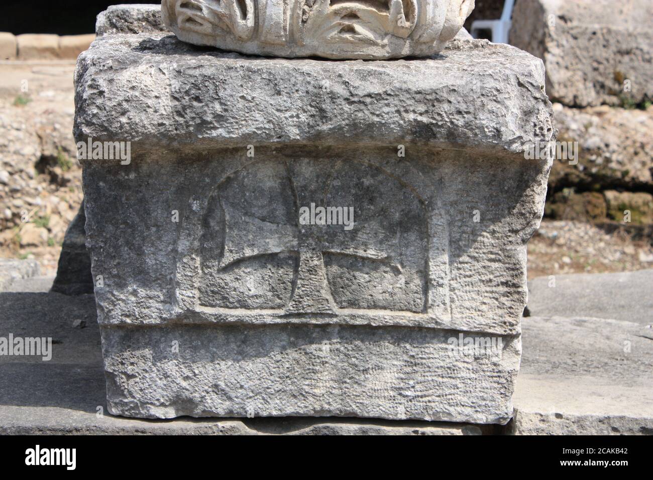 Roman symbol cross hi-res stock photography and images - Alamy