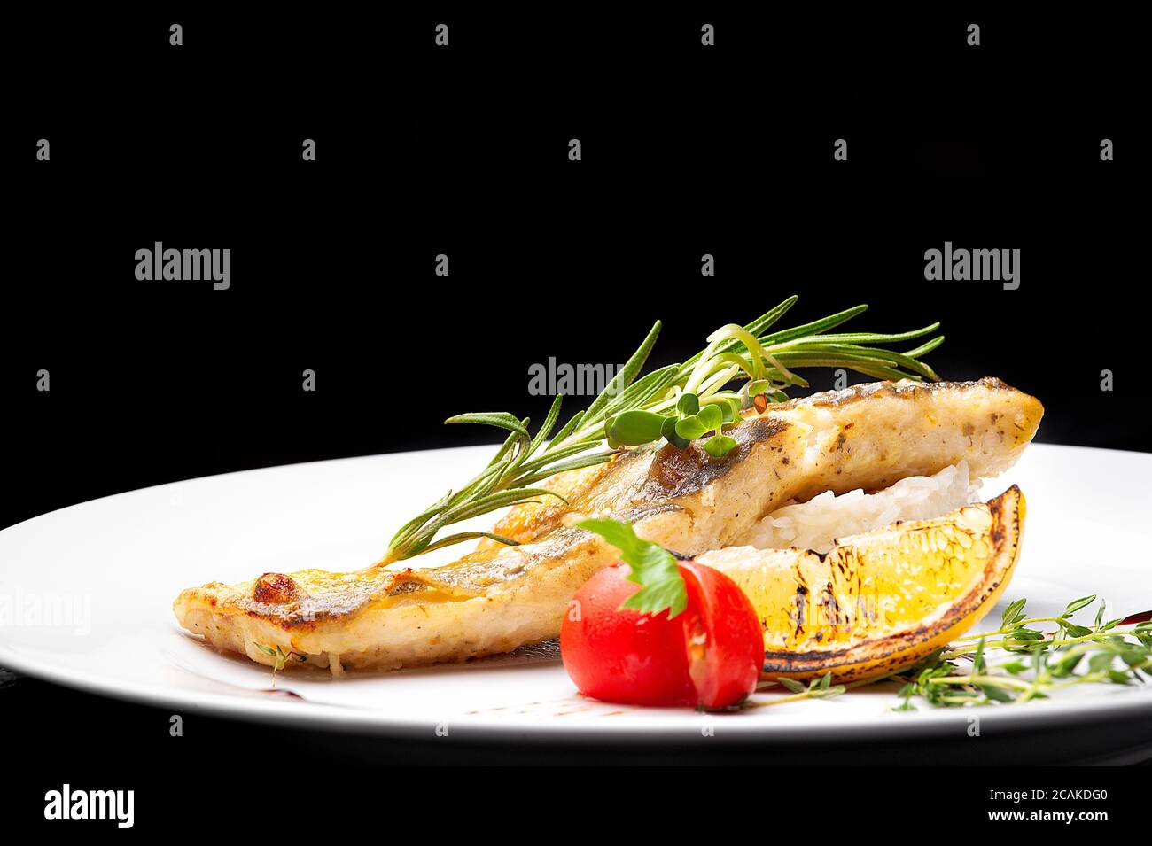 Fried whitefish hi-res stock photography and images - Alamy
