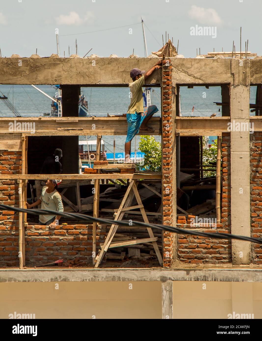 Construction workers bali indonesia hi-res stock photography and images ...