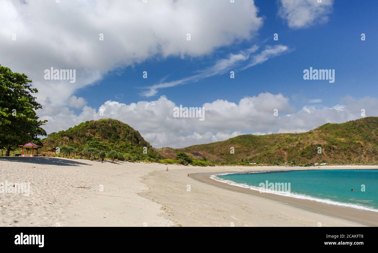 Crescent shaped beach hi-res stock photography and images - Alamy