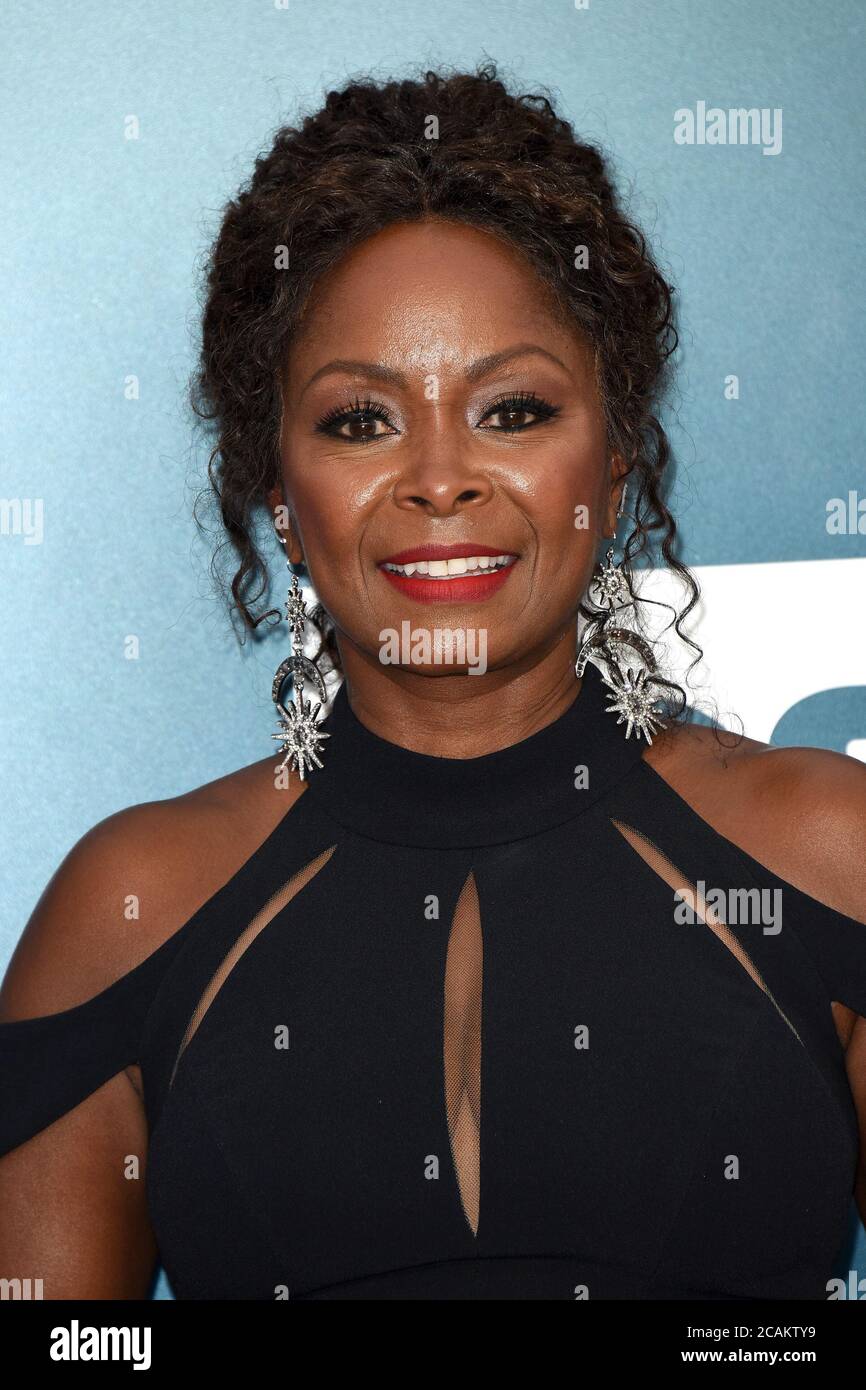 LOS ANGELES - JAN 19: Crystal R Fox at the 26th Screen Actors Guild ...