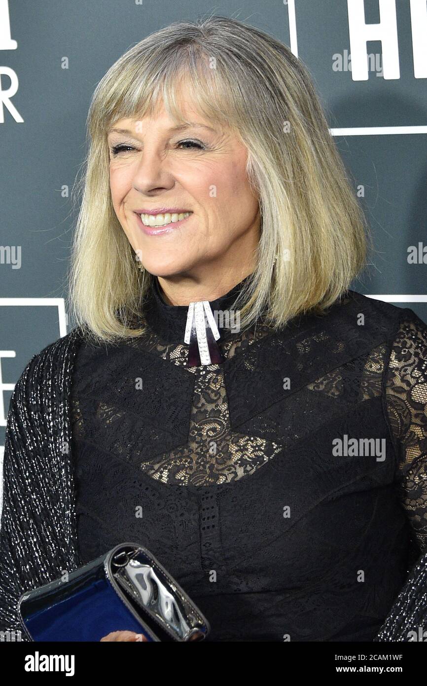 LOS ANGELES - JAN 12: Mimi Kennedy at the Critics Choice Awards 2020 at ...