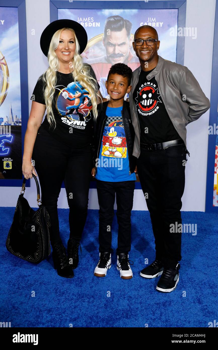 LOS ANGELES - FEB 12: Amanda Moore, Isaiah Davidson, Tommy Davidson at ...