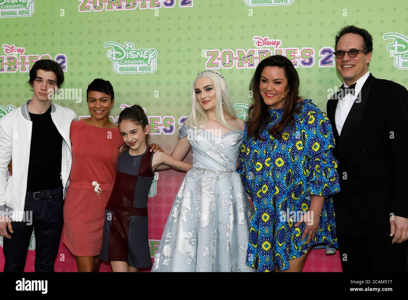 LOS ANGELES - JAN 25: Daniel DiMaggio, Carly Hughes, Julia Butters, Meg ...
