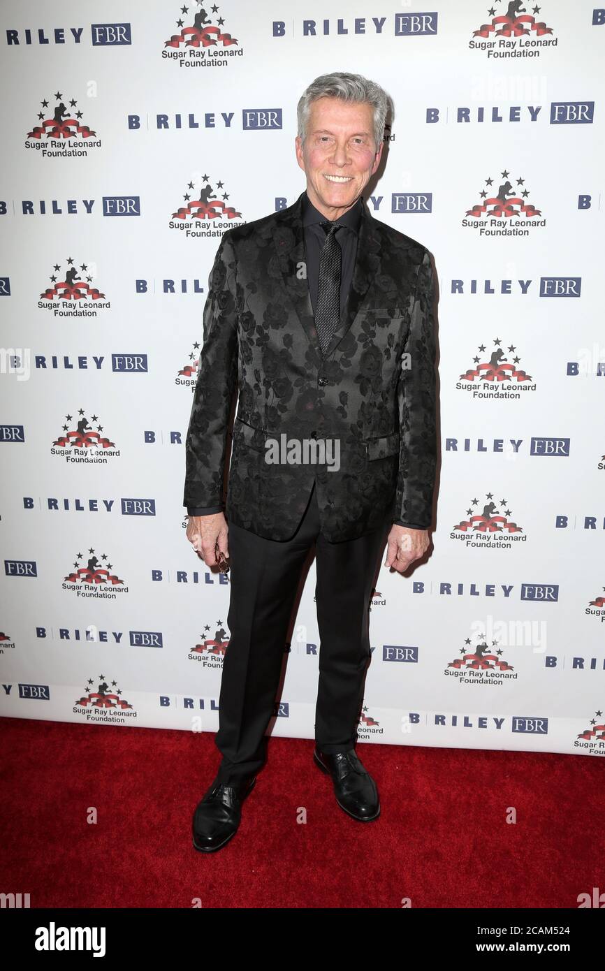 LOS ANGELES - MAY 22: Michael Buffer at the 10th Annual Big Fighters ...