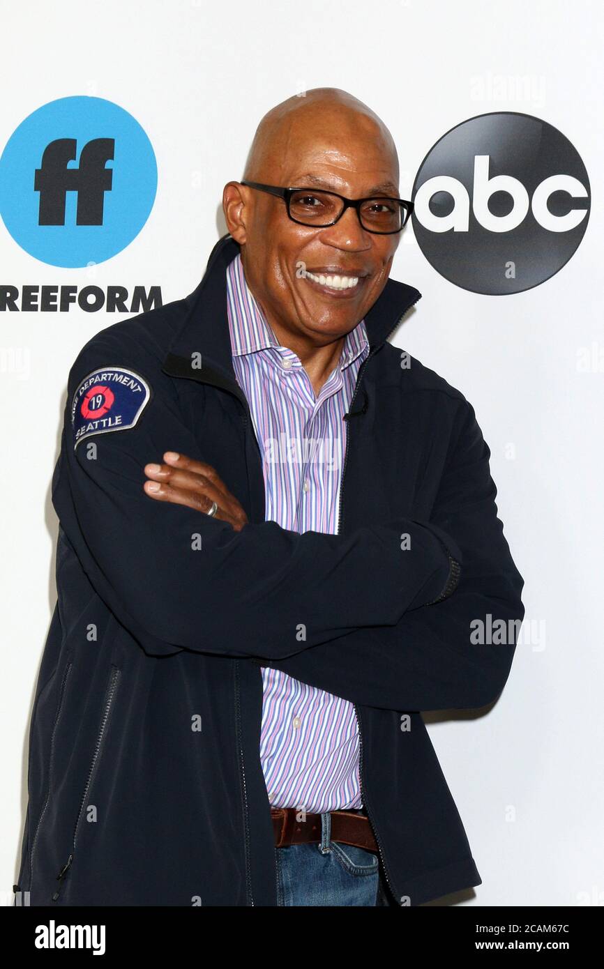 LOS ANGELES - FEB 5: Paris Barclay at the Disney ABC Television Winter ...