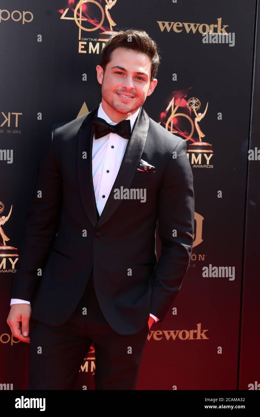 LOS ANGELES - MAY 5: Zack Tinker at the 2019 Daytime Emmy Awards at ...