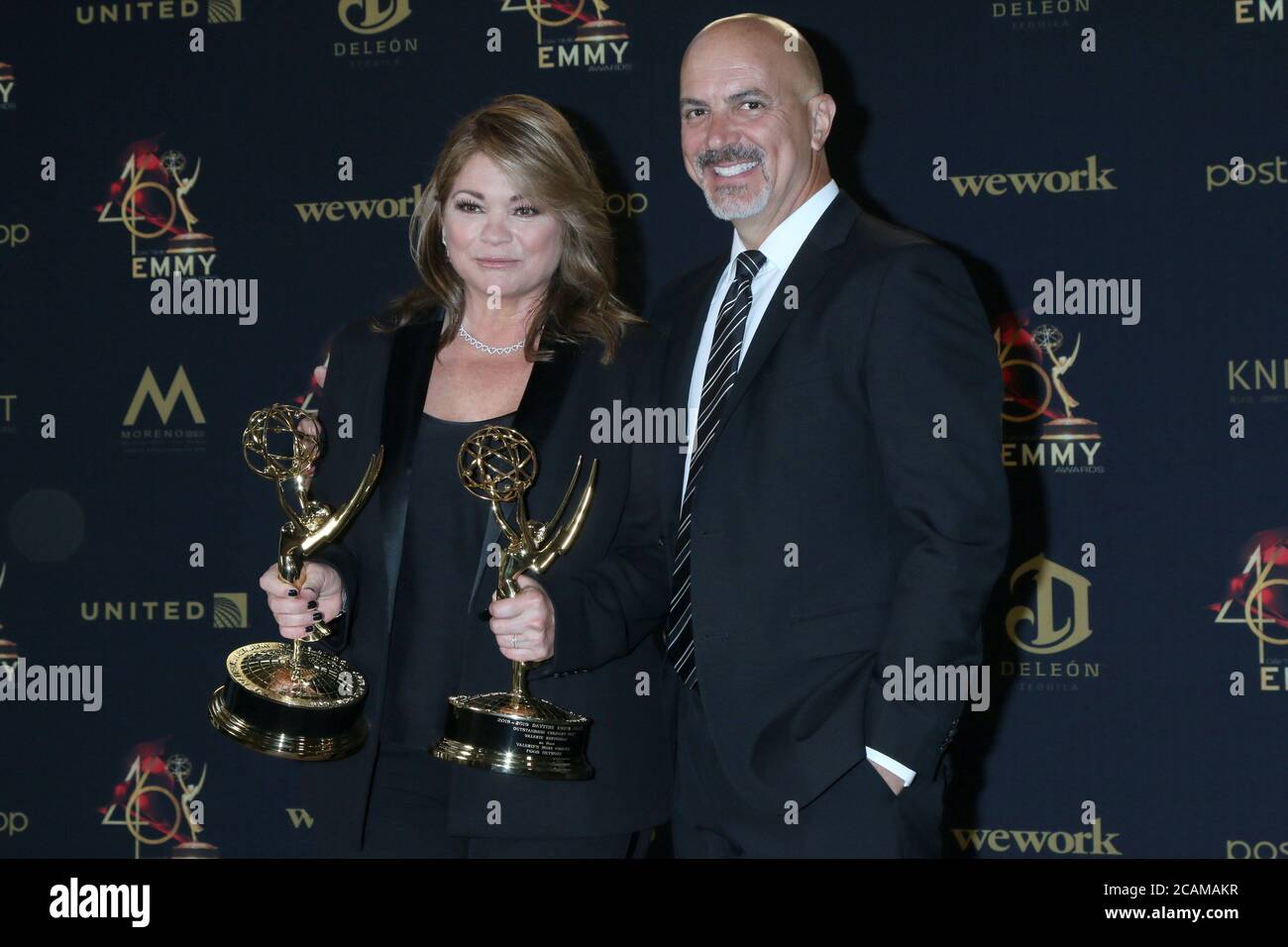 LOS ANGELES - MAY 5: Valerie Bertinelli, Tom Vitale at the 2019 Daytime ...