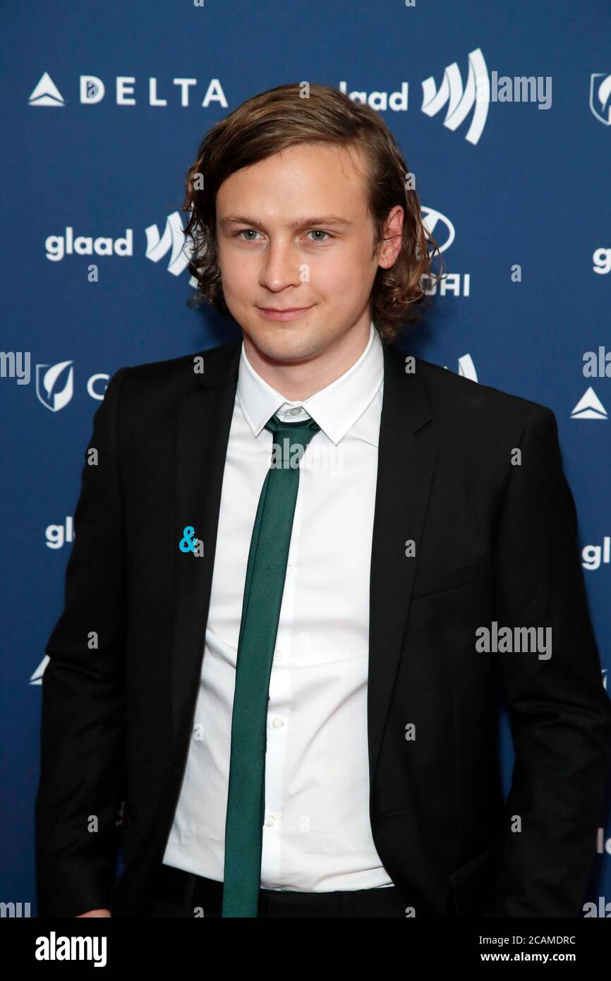 LOS ANGELES - MAR 28: Logan Miller at the 30th Annual GLAAD Media ...
