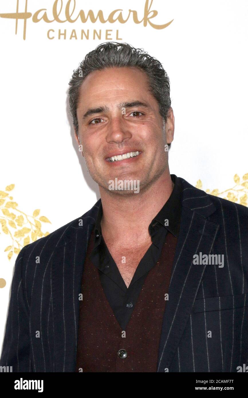 Victor webster hi-res stock photography and images - Alamy