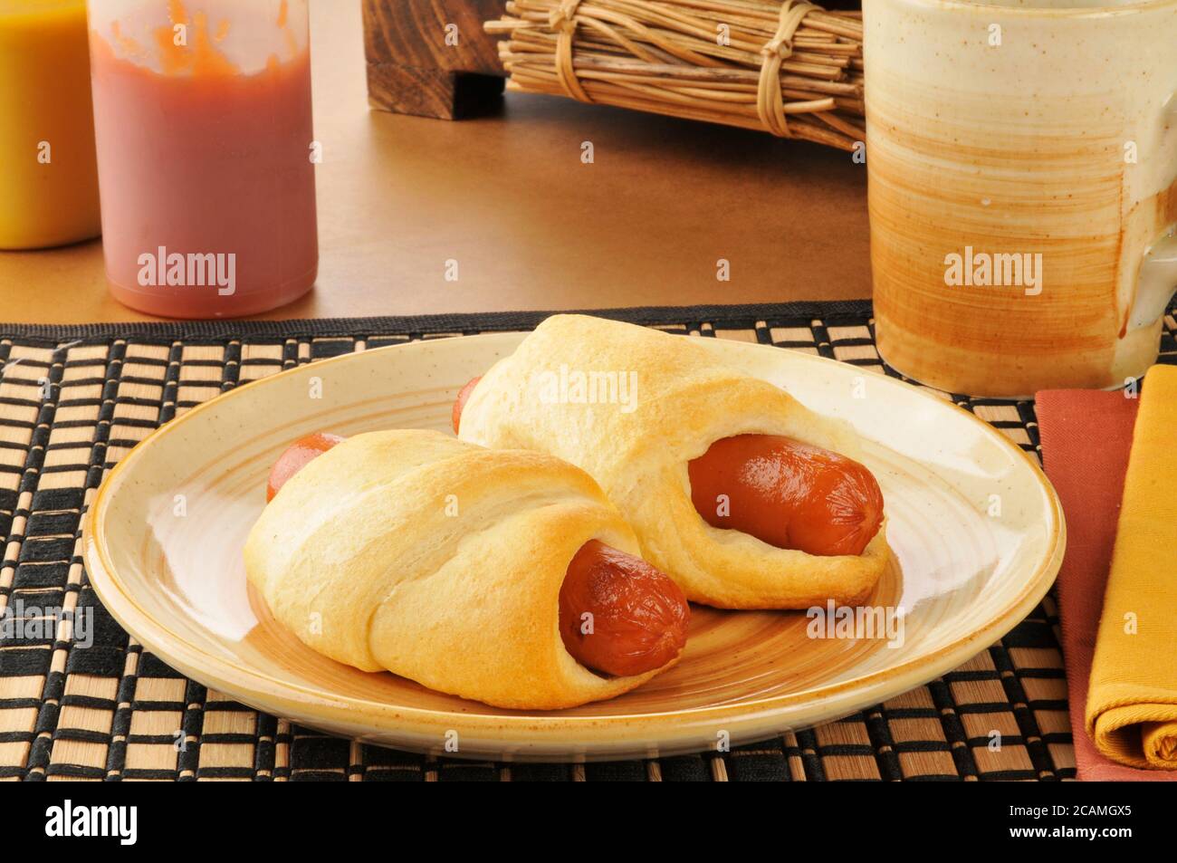 Coffee and hot dogs hi-res stock photography and images - Alamy