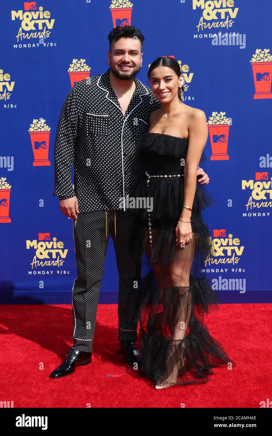 LOS ANGELES - JUN 15: Frankie Delgado, Jen Delgado at the 2019 MTV ...
