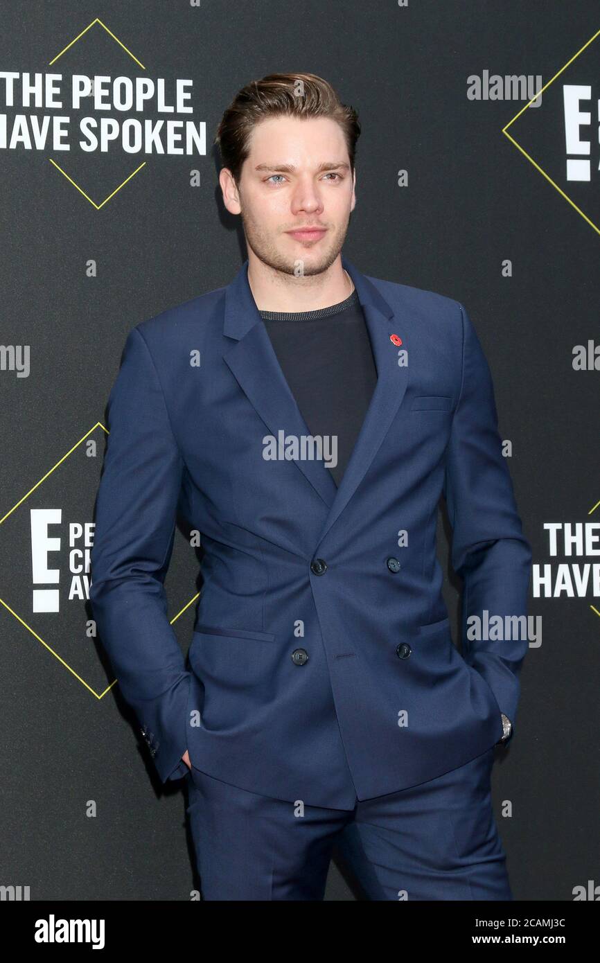 LOS ANGELES - NOV 10: Dominic Sherwood at the 2019 People's Choice ...