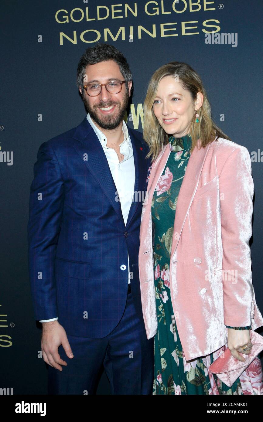 LOS ANGELES - JAN 5: Dave Holstein, Judy Greer at the Showtime Golden ...