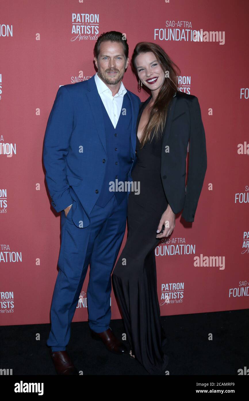 LOS ANGELES - NOV 7: Jason Lewis, Liz Godwin at the 4th Annual Patron ...