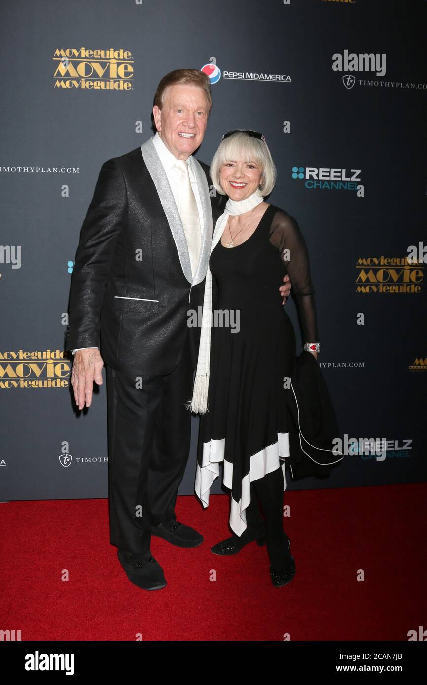 LOS ANGELES - FEB 2: Wink Martindale, Sandy Ferra Martindale at the ...