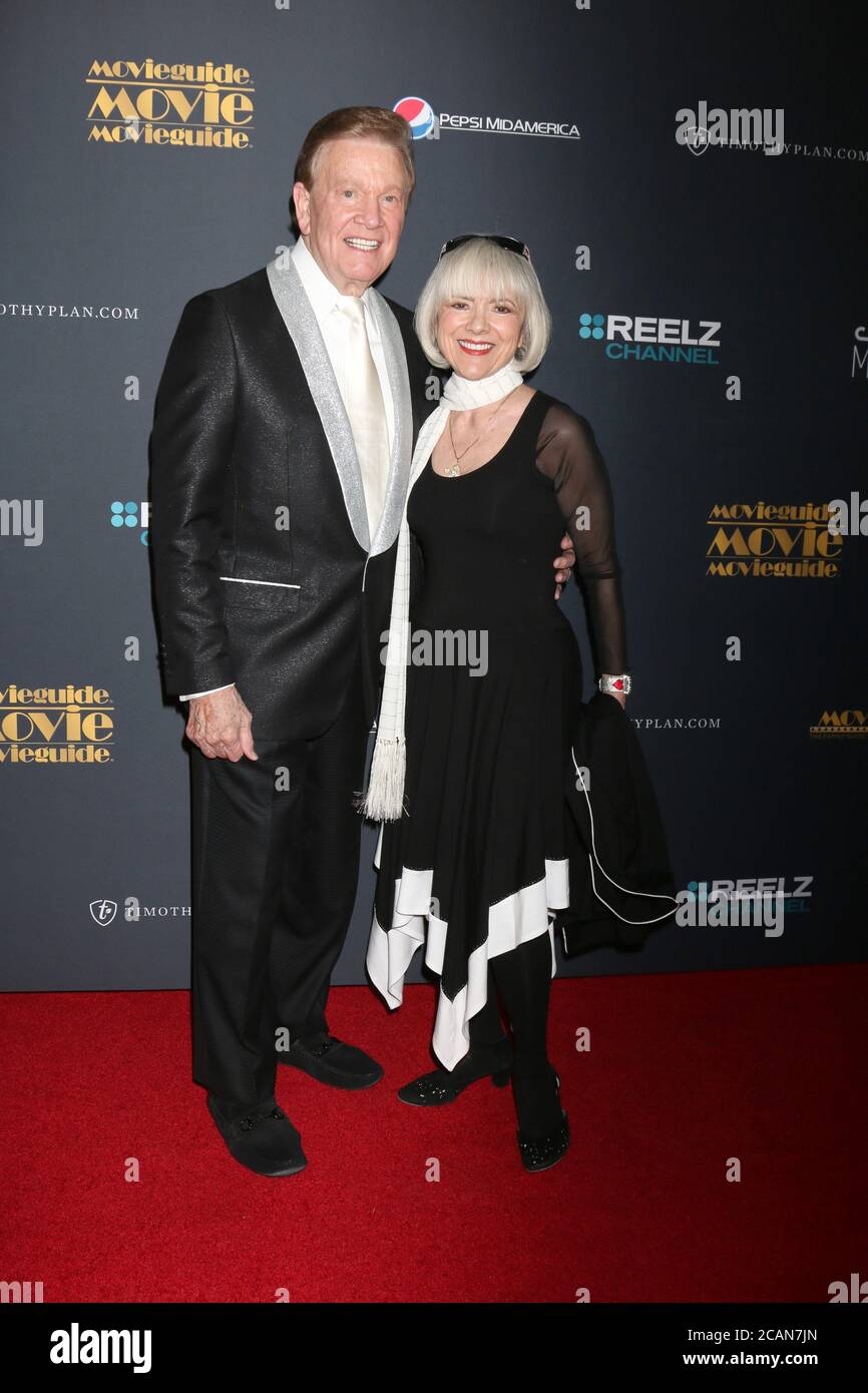 LOS ANGELES - FEB 2: Wink Martindale, Sandy Ferra Martindale at the ...