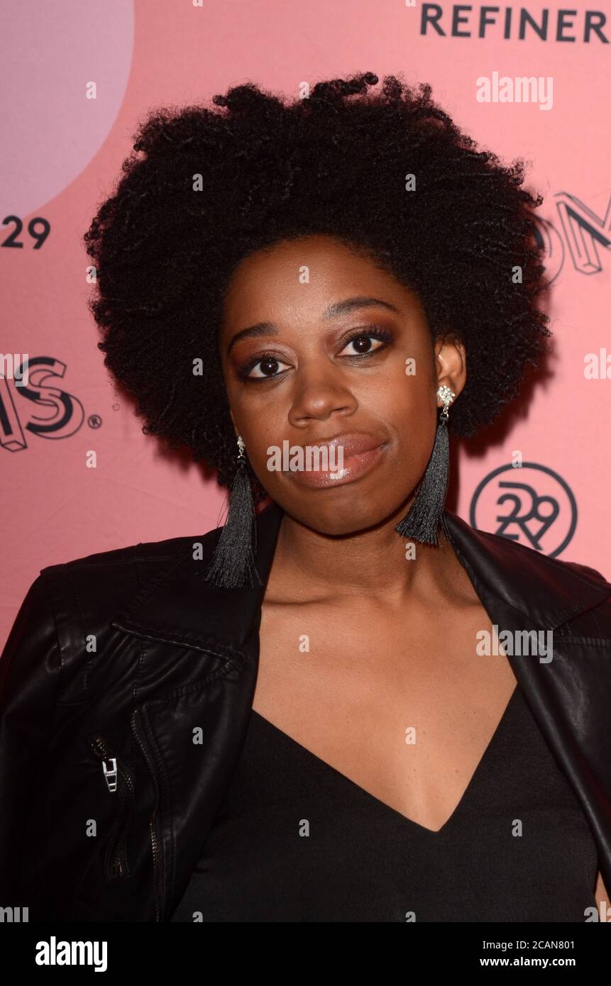 LOS ANGELES - DEC 4: Diona Reasonover at the Refinery29's "29ROOMS ...