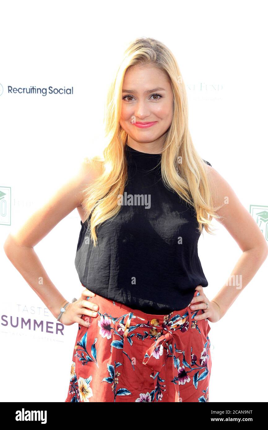 Elle Mclemore High Resolution Stock Photography and Images - Alamy