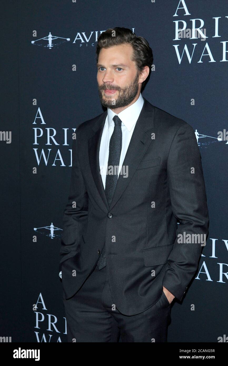 LOS ANGELES - OCT 24: Jamie Dornan at the "A Private War" Premiere at ...