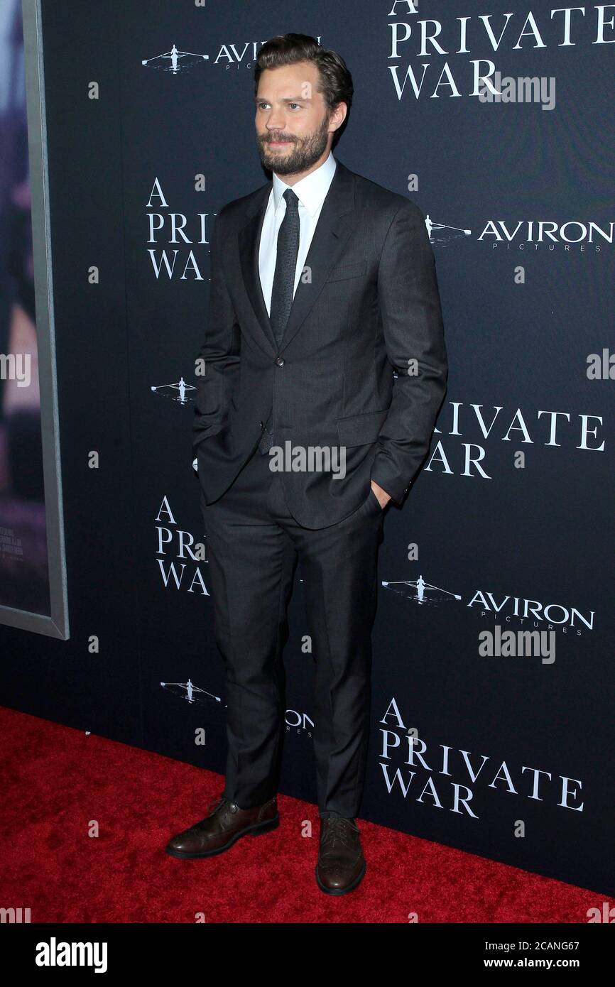 LOS ANGELES - OCT 24: Jamie Dornan at the "A Private War" Premiere at ...