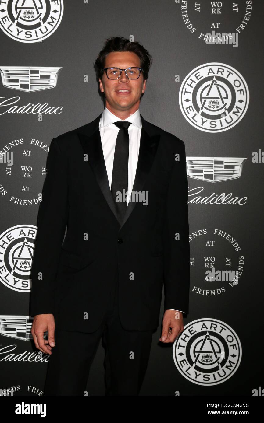 LOS ANGELES - JAN 6: Hayes MacArthur at the The Art of Elysium presents ...