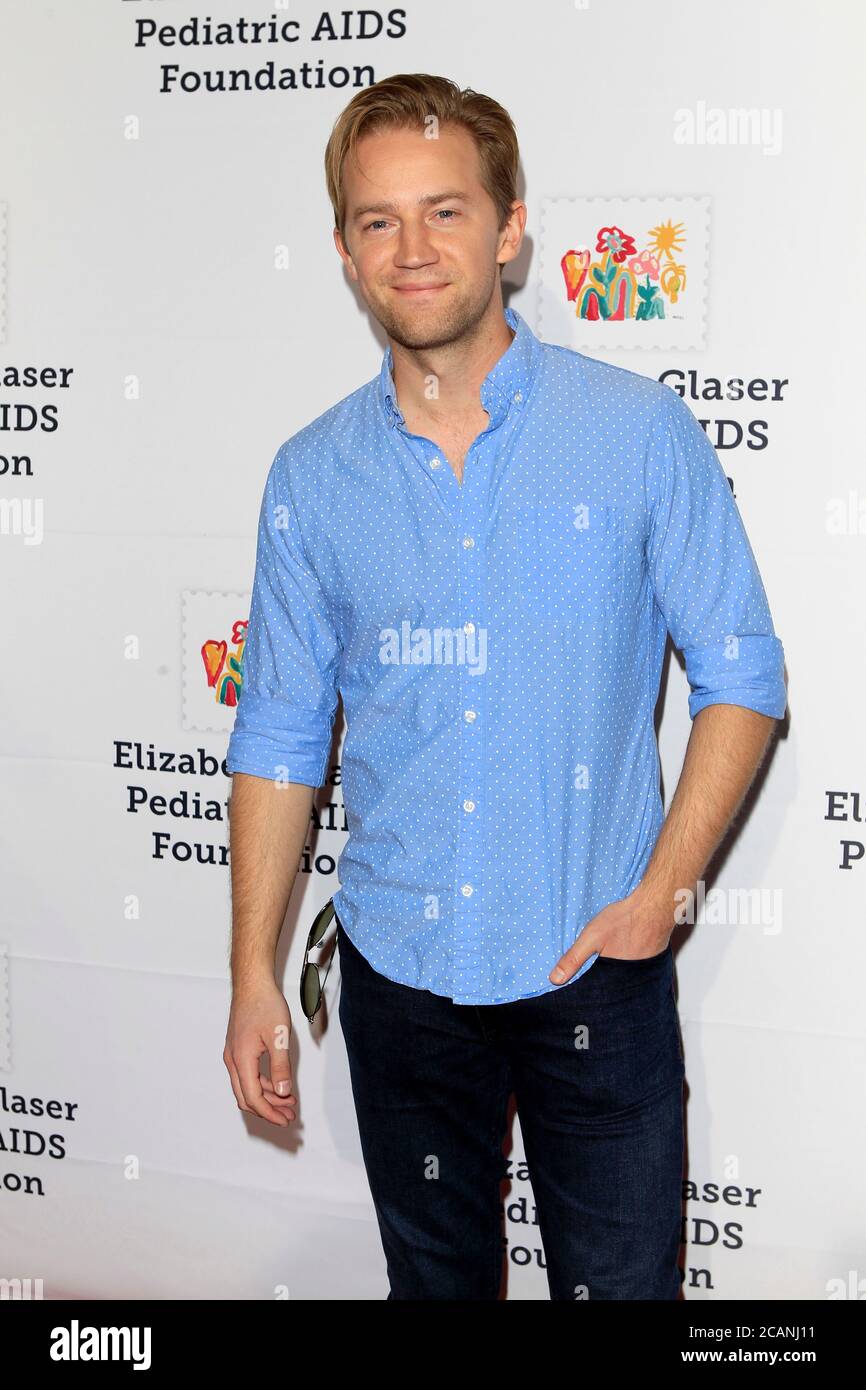 Jason dolley hi-res stock photography and images - Alamy