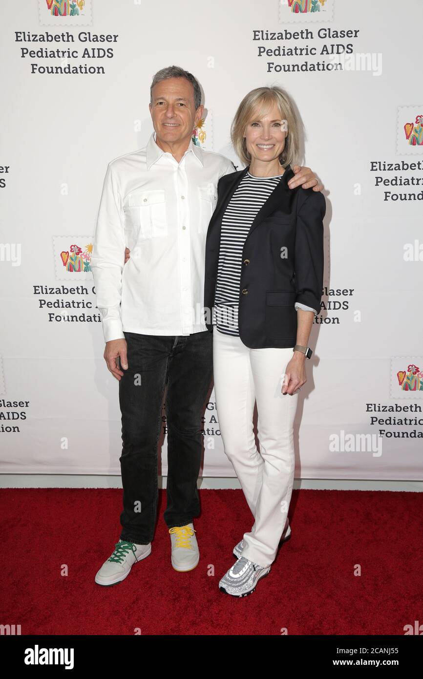 Bob iger family hi-res stock photography and images - Alamy