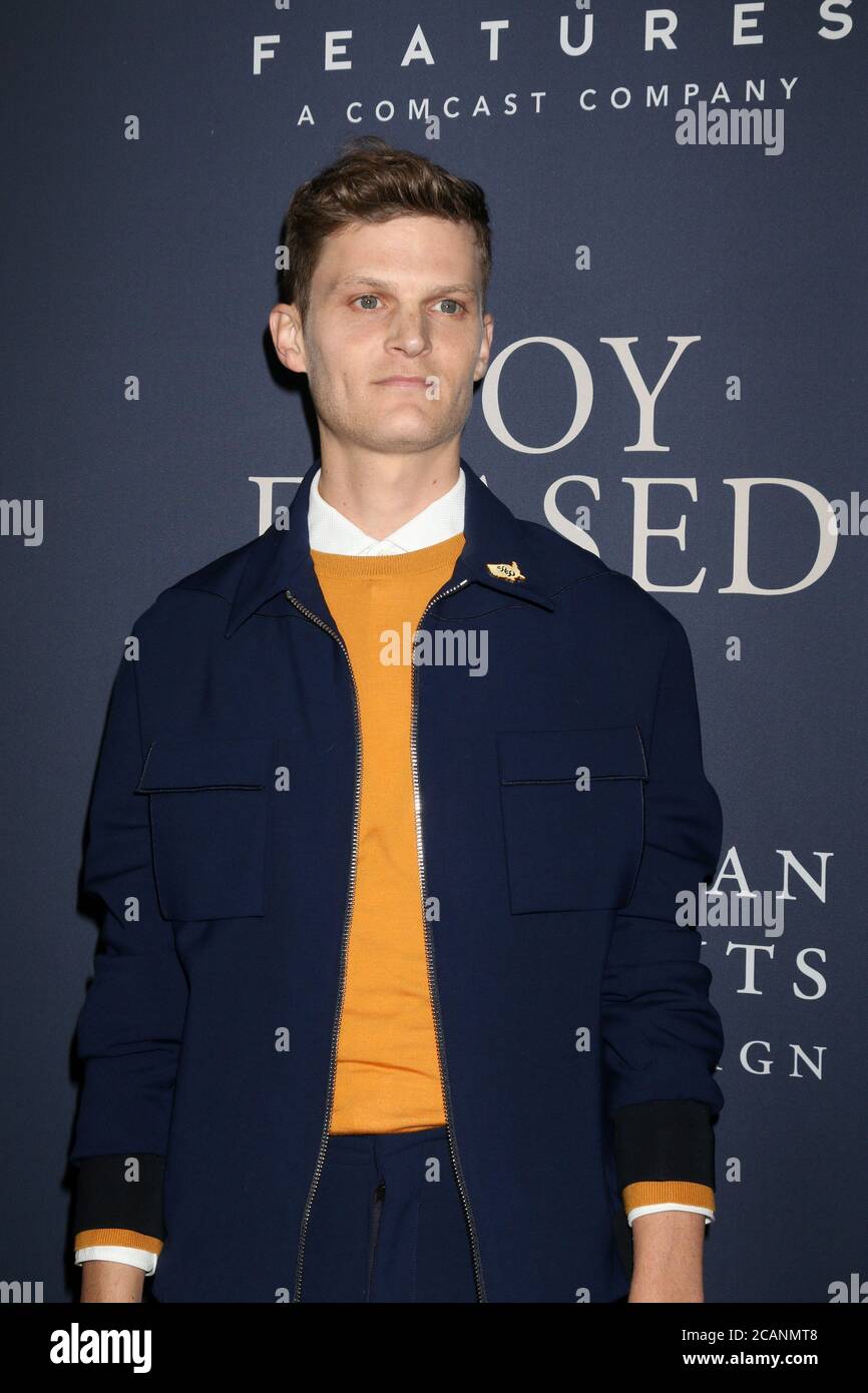 LOS ANGELES - OCT 29: David Joseph Craig at the "Boy Erased" Premiere ...