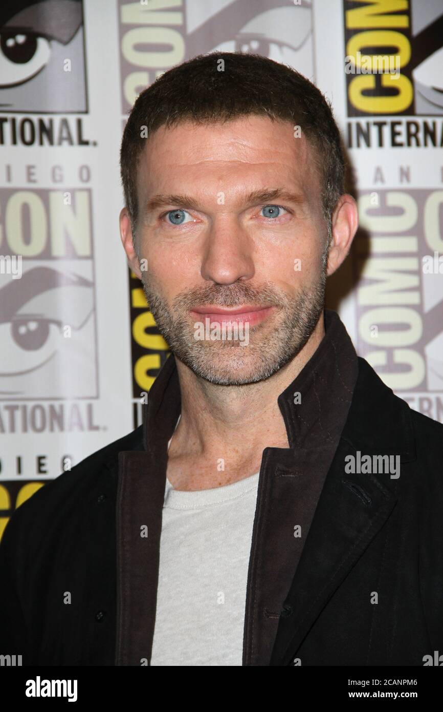 SAN DIEGO - July 20: Travis Knight at the "Bumblebee" Press Line at the ...