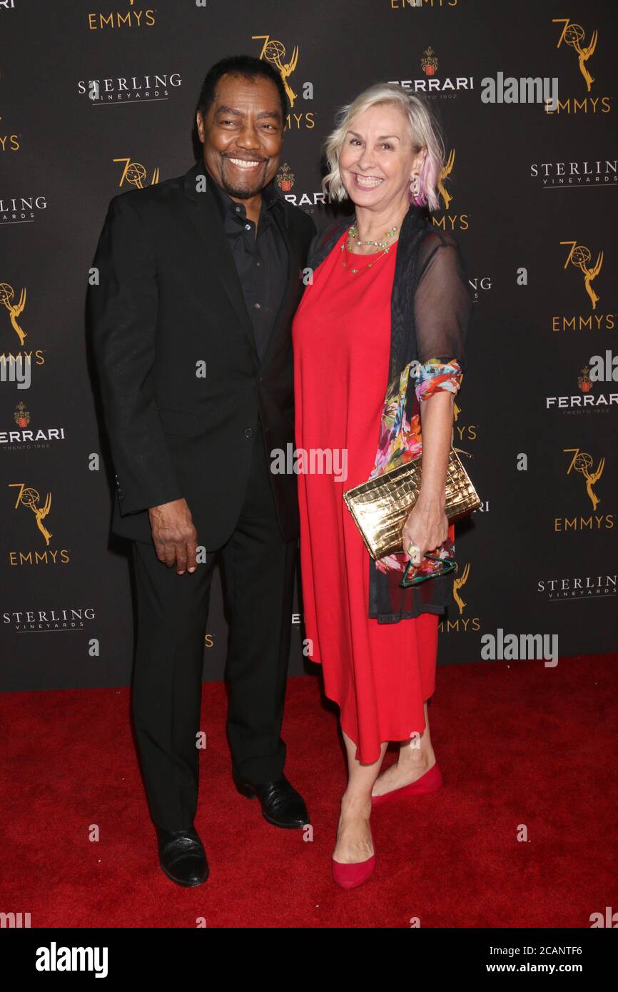 LOS ANGELES - AUG 22: James Reynolds, Lissa Reynolds at the Daytime ...