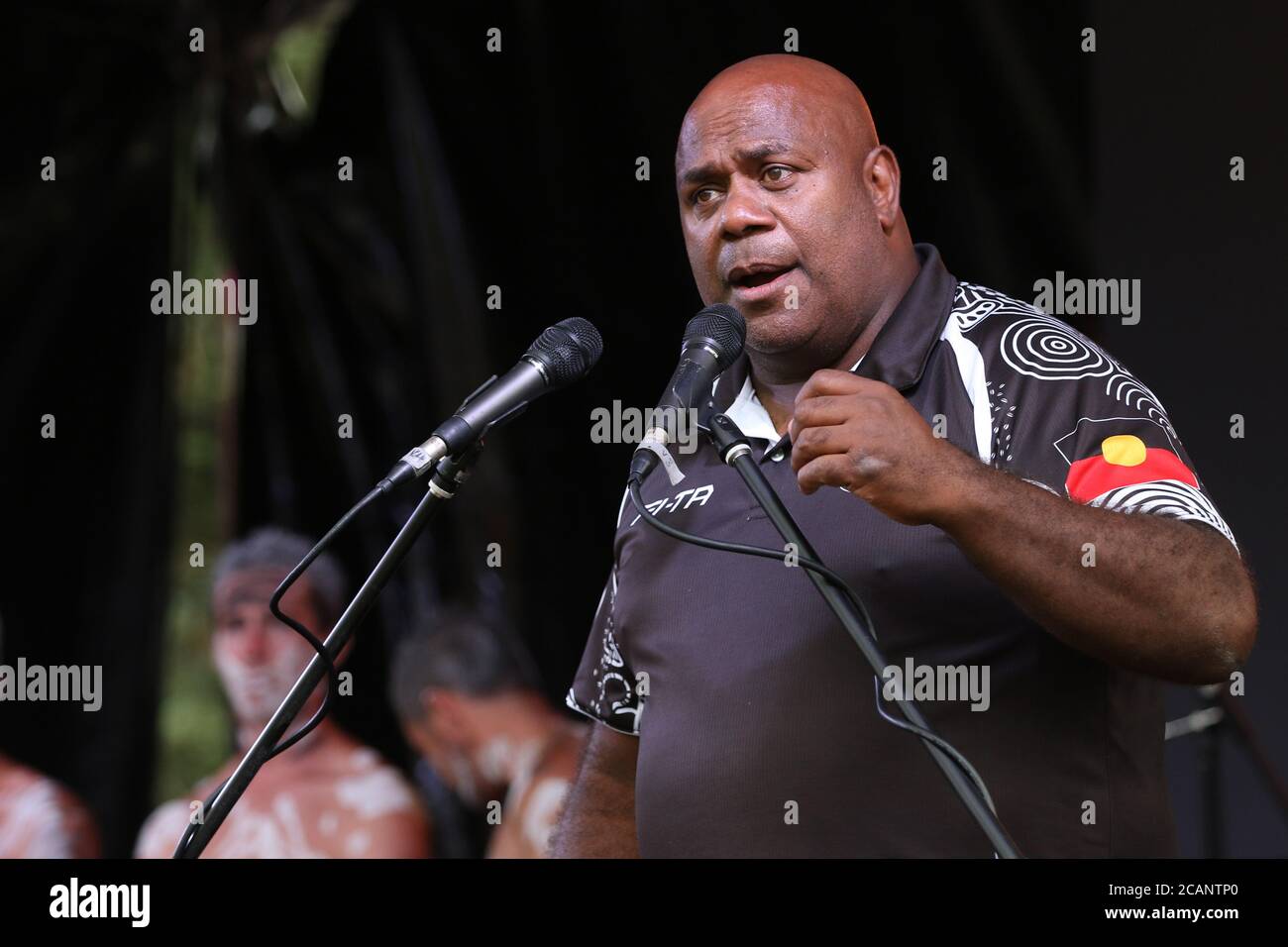 Mr Shane Phillips gives the ‘Acknowledgement to Country’ Stock Photo ...