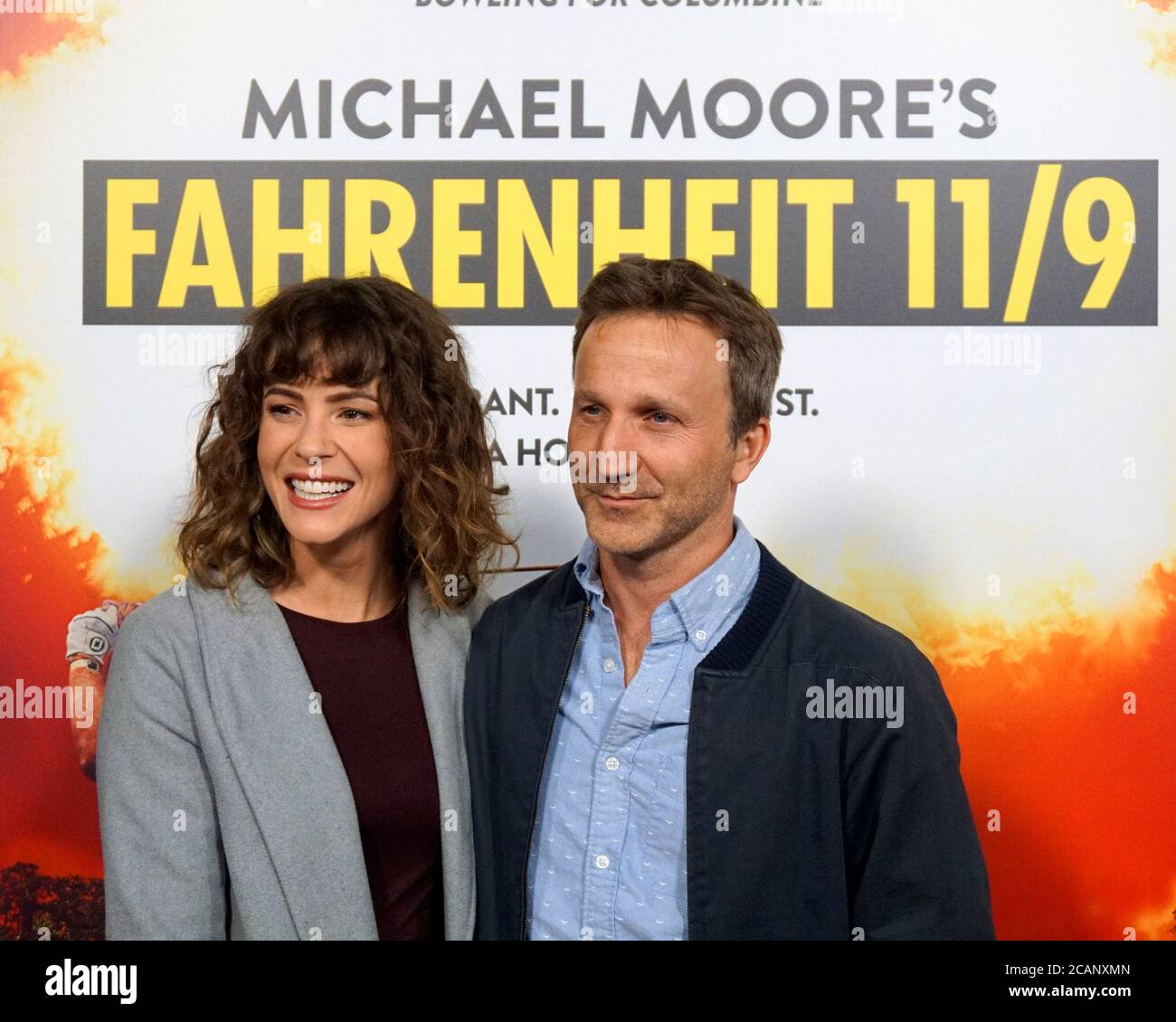 LOS ANGELES - SEP 19: Deborah Kaplan, Breckin Meyer at the "Fahrenheit 11/9" Los Angeles ...
