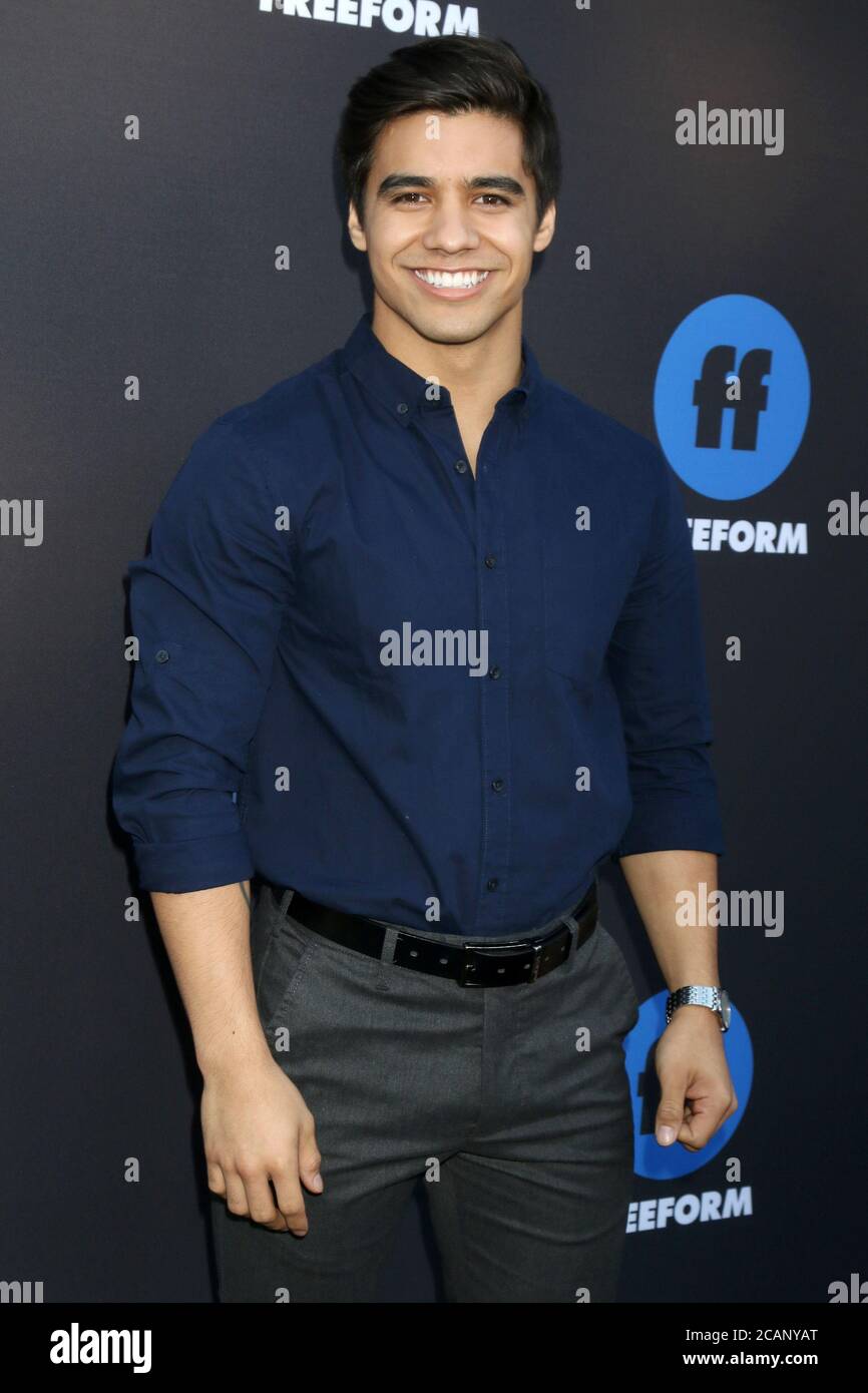 LOS ANGELES - JAN 18: Jordan Buhat at the Freeform Summit 2018 at ...