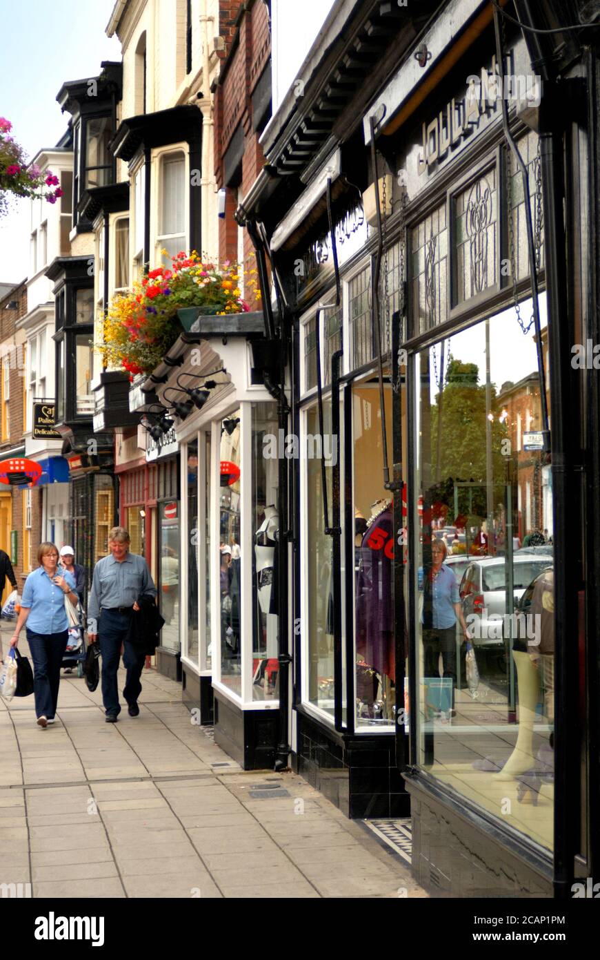 Darlington shops hi-res stock photography and images - Alamy