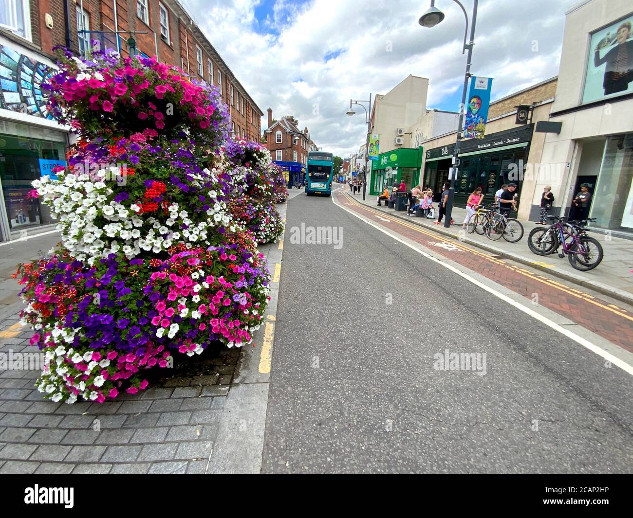 Watford road sign hi-res stock photography and images - Alamy