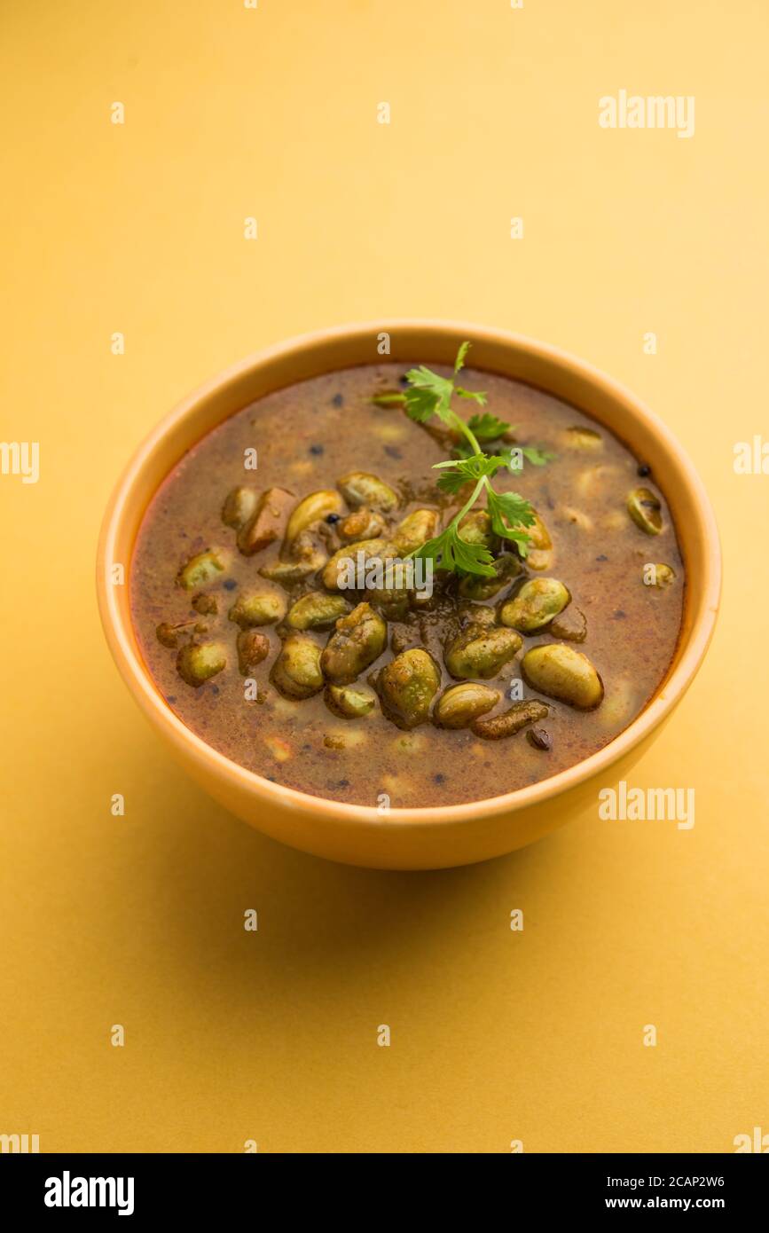 Pavta Bhaji or Lima Beans Curry Recipe also known as Popat Dana sabzi ...