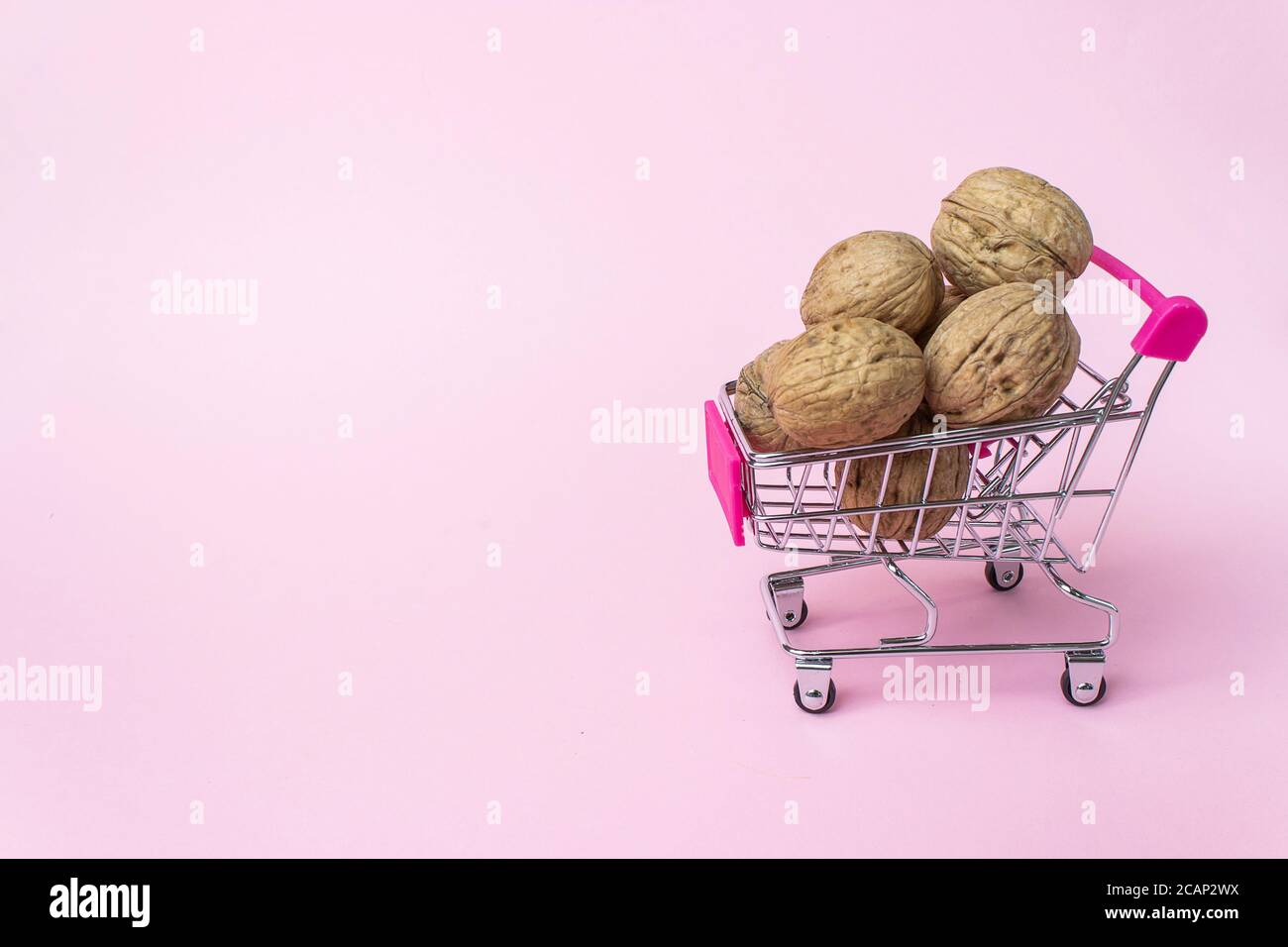 Walnut mall hi-res stock photography and images - Alamy