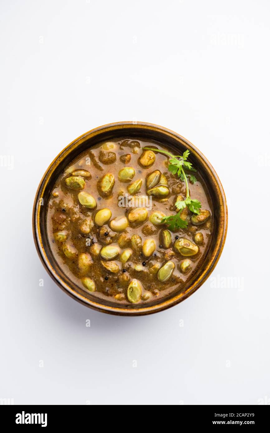 Pavta Bhaji or Lima Beans Curry Recipe also known as Popat Dana sabzi ...