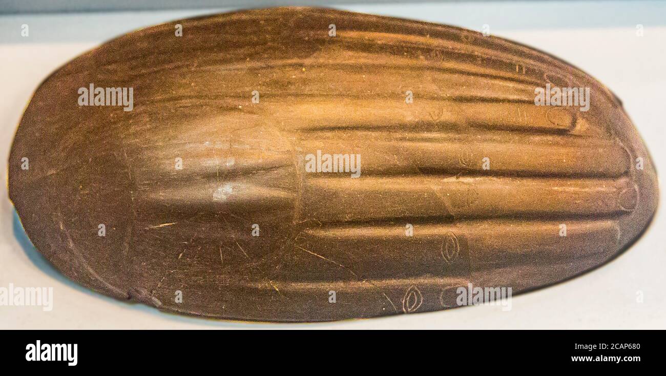 Egypt, Cairo, Egyptian Museum, obsidian bowl with hands, coming from ...