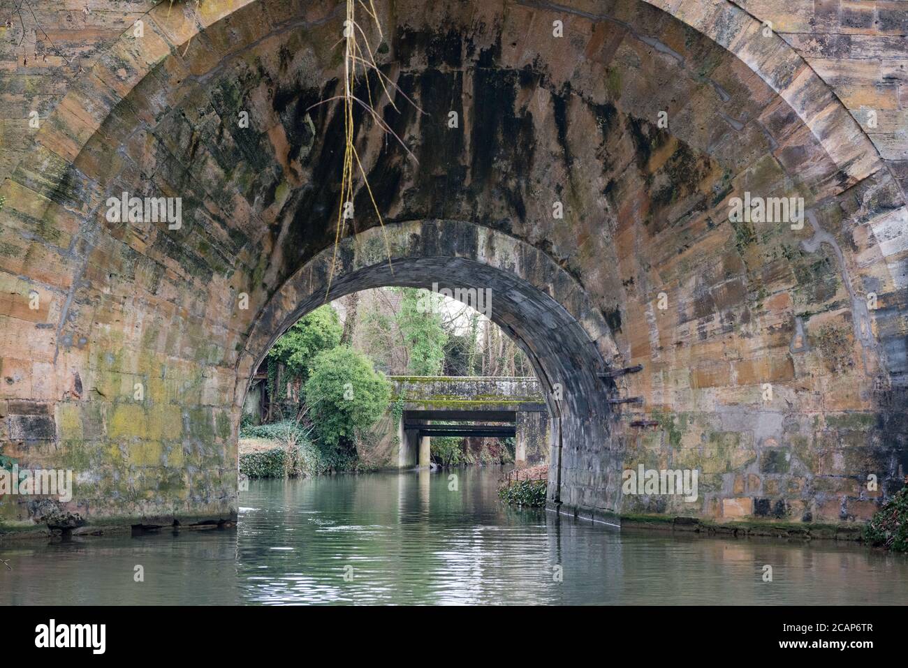 French canals hi-res stock photography and images - Alamy